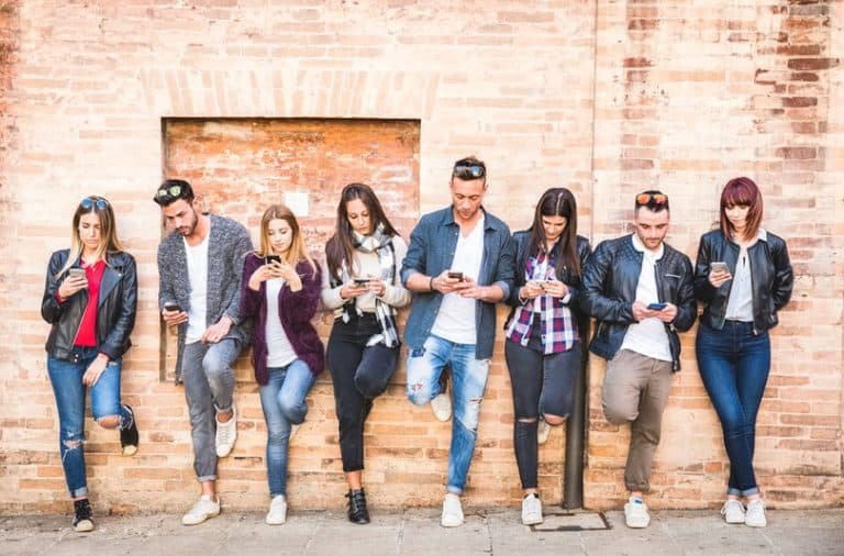 7 Ways to Connect Your Startup With Micro Influencers On Instagram